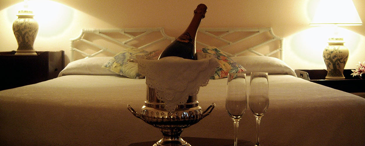 Graycliff Hotel & Restaurant - Nassau, Bahamas with 5-star fine dining